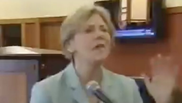 Elizabeth Warren Recounts Story About Grandfather's 'Indian' Cheekbones